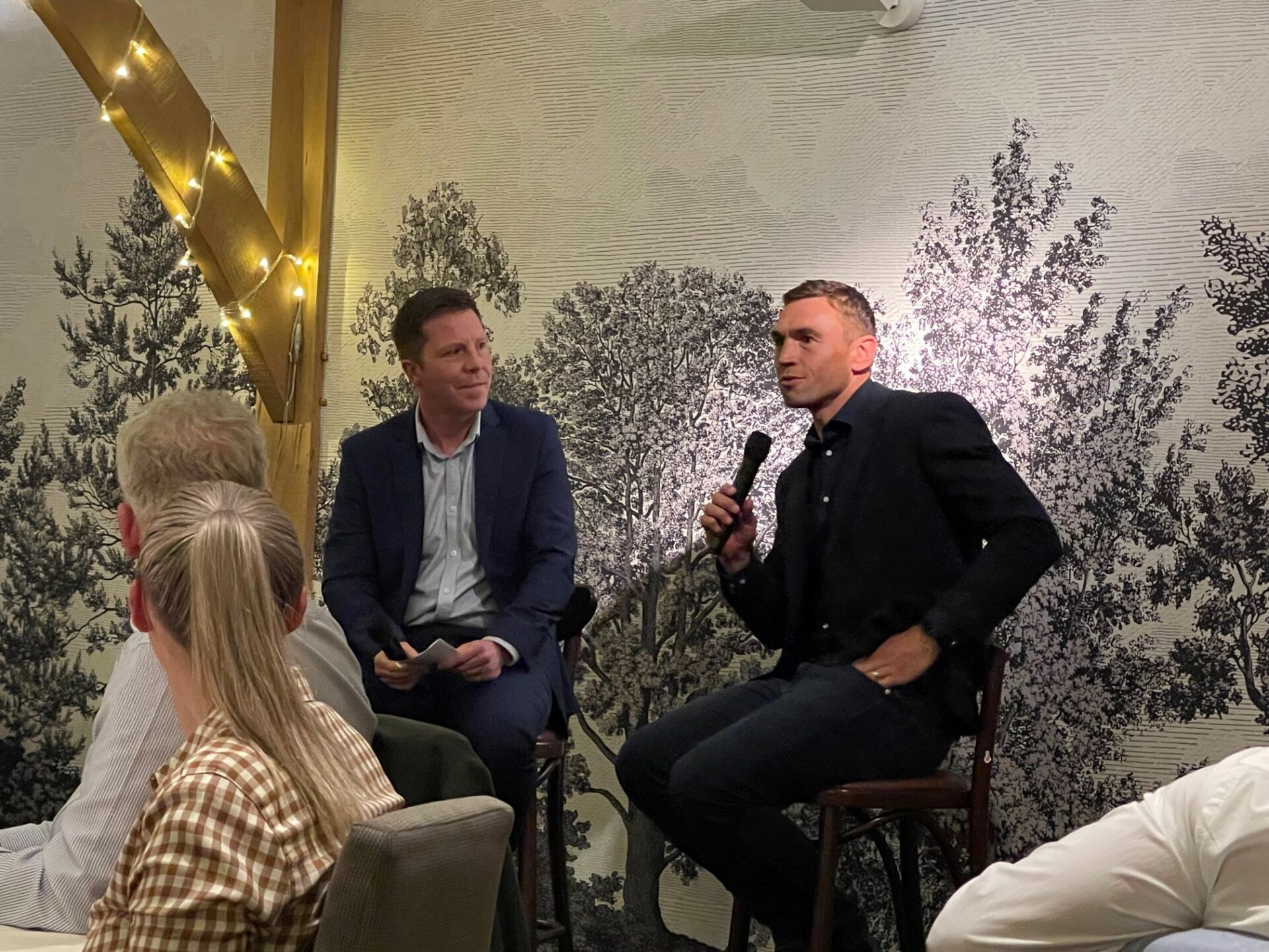 Kevin Sinfield OBE’s inspirational story raises £4,700 for Mahdlo Youth ...